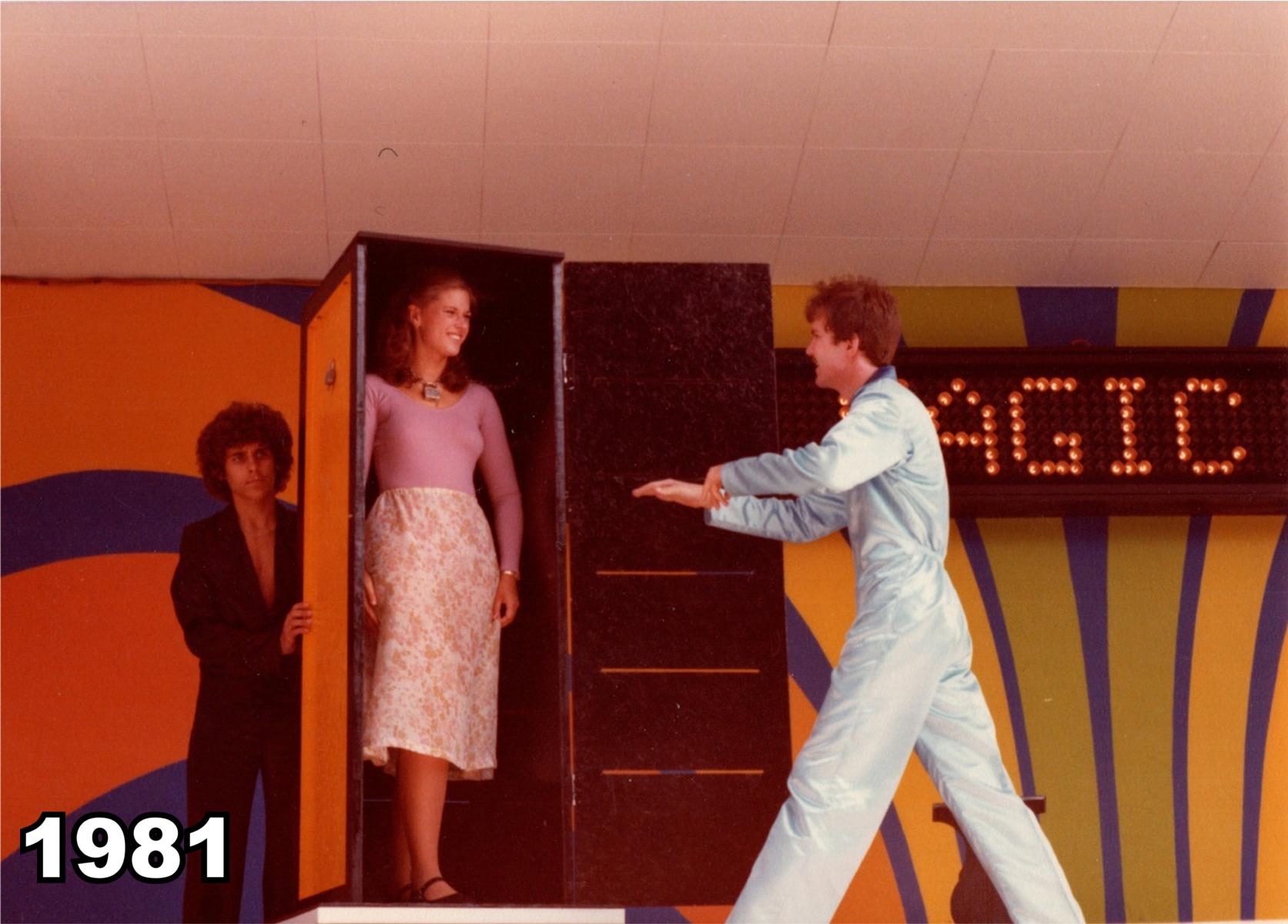 It all started 40 years ago | Peter Mennie: Clean Comedy Magic ...